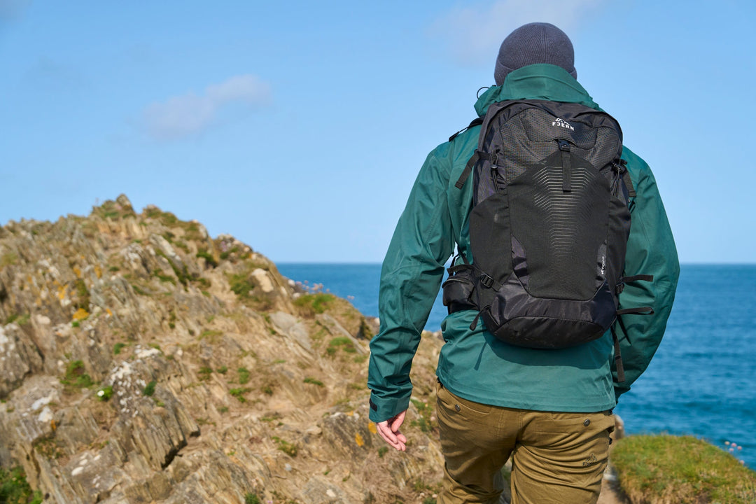 How to Pack Efficiently for a Multi-Day Hike – Fjern
